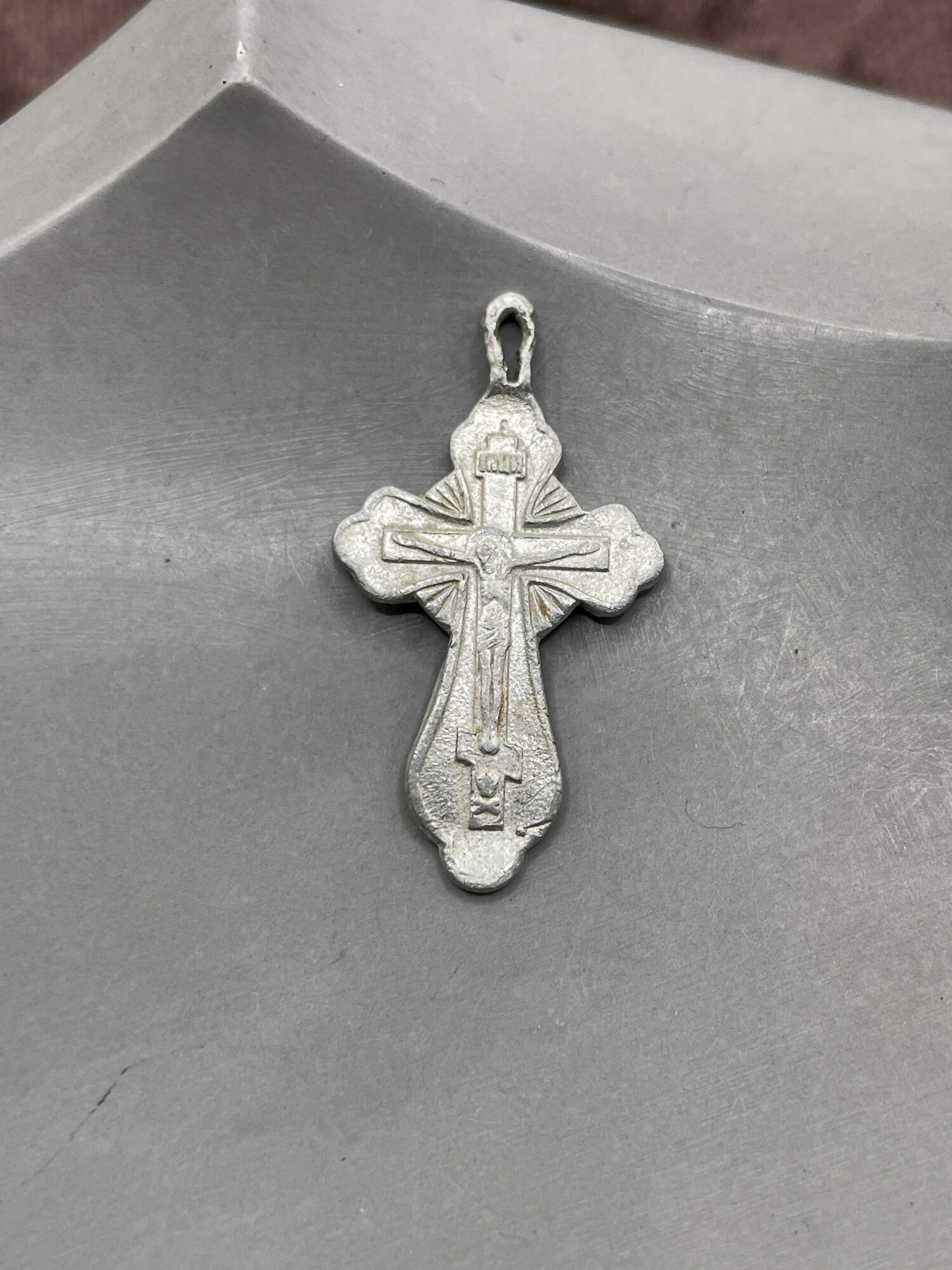 Винтажный нательный крест крестик, кулон, серебрение