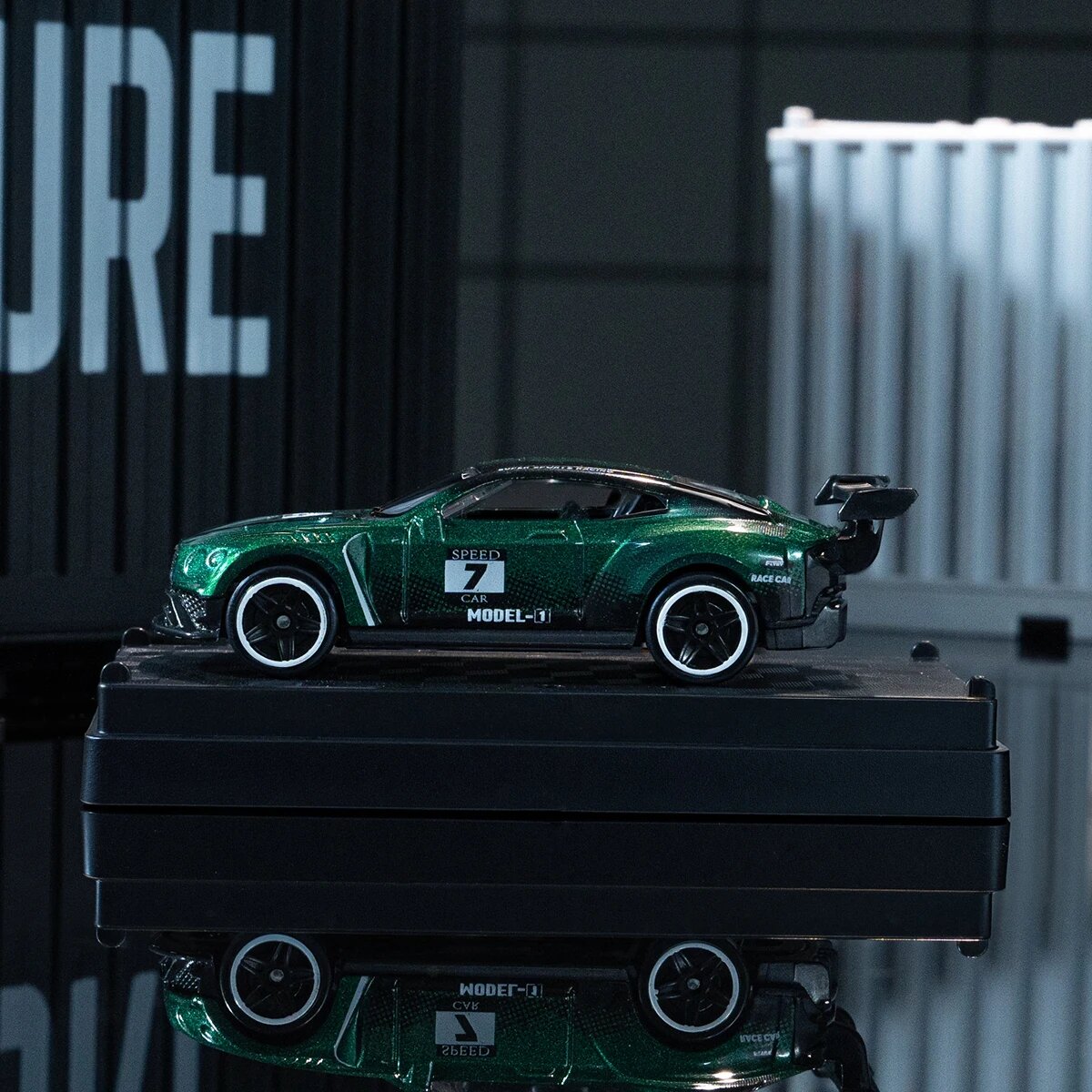 Коллекционная Модель Автомобиля Continental GT, Масштаб 1/64, Литая Металлическая Игрушка, Сувенир, Украшение Для Дома — фото 1