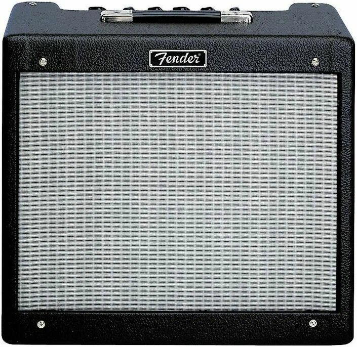 Гитарный комбоусилитель Fender Blues Junior III. Товар уцененный