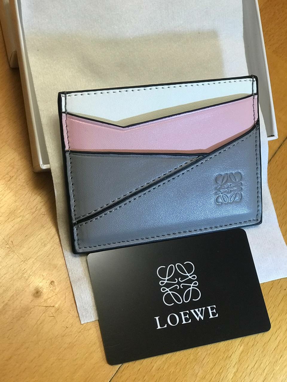 Картхолдер Loewe, фактура гладкая, с тиснением, разноцветный — фото 1