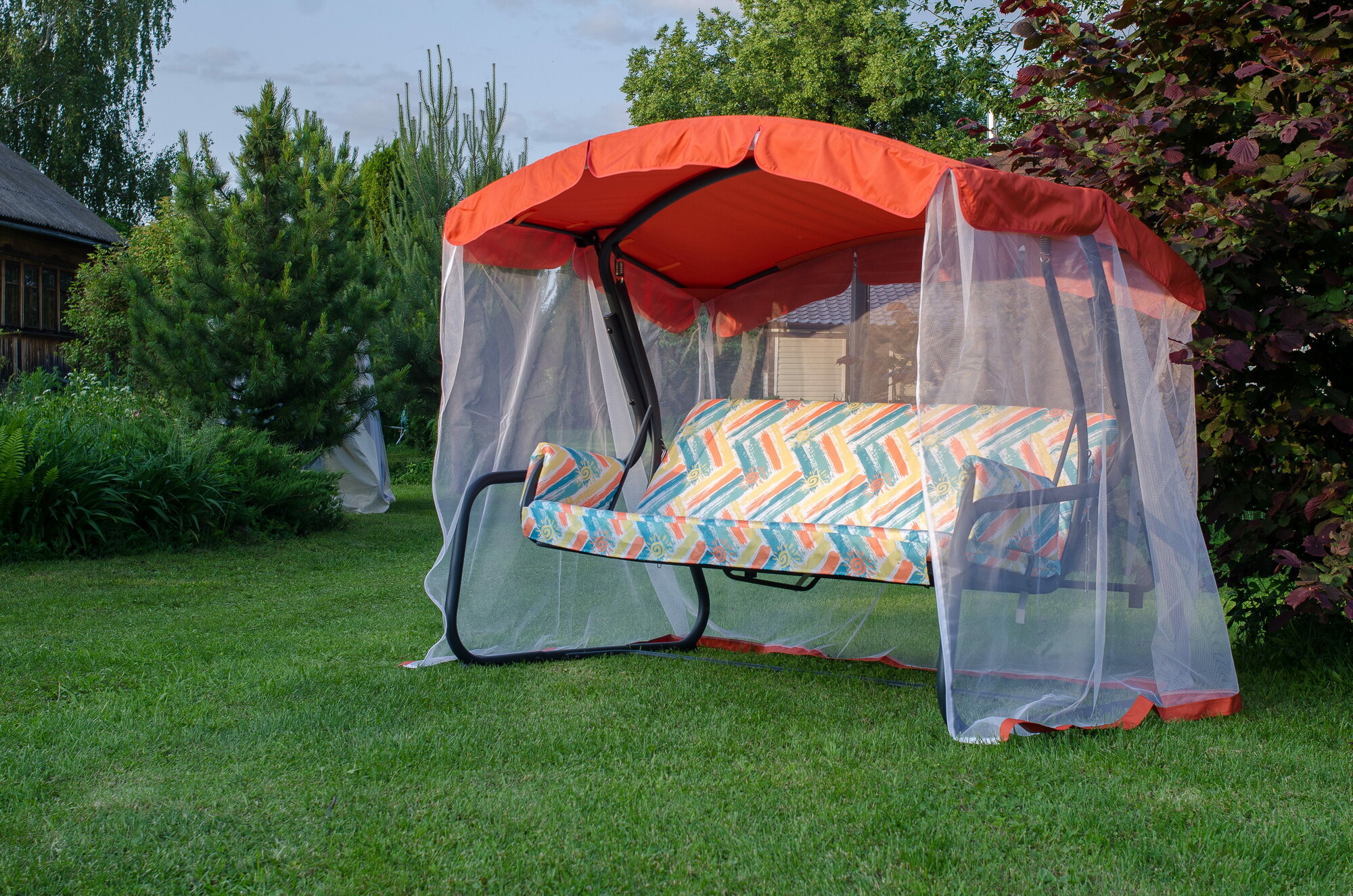 Качели Удачная Мебель Тропикана с матрасом, сеткой, подлокотниками и тентом