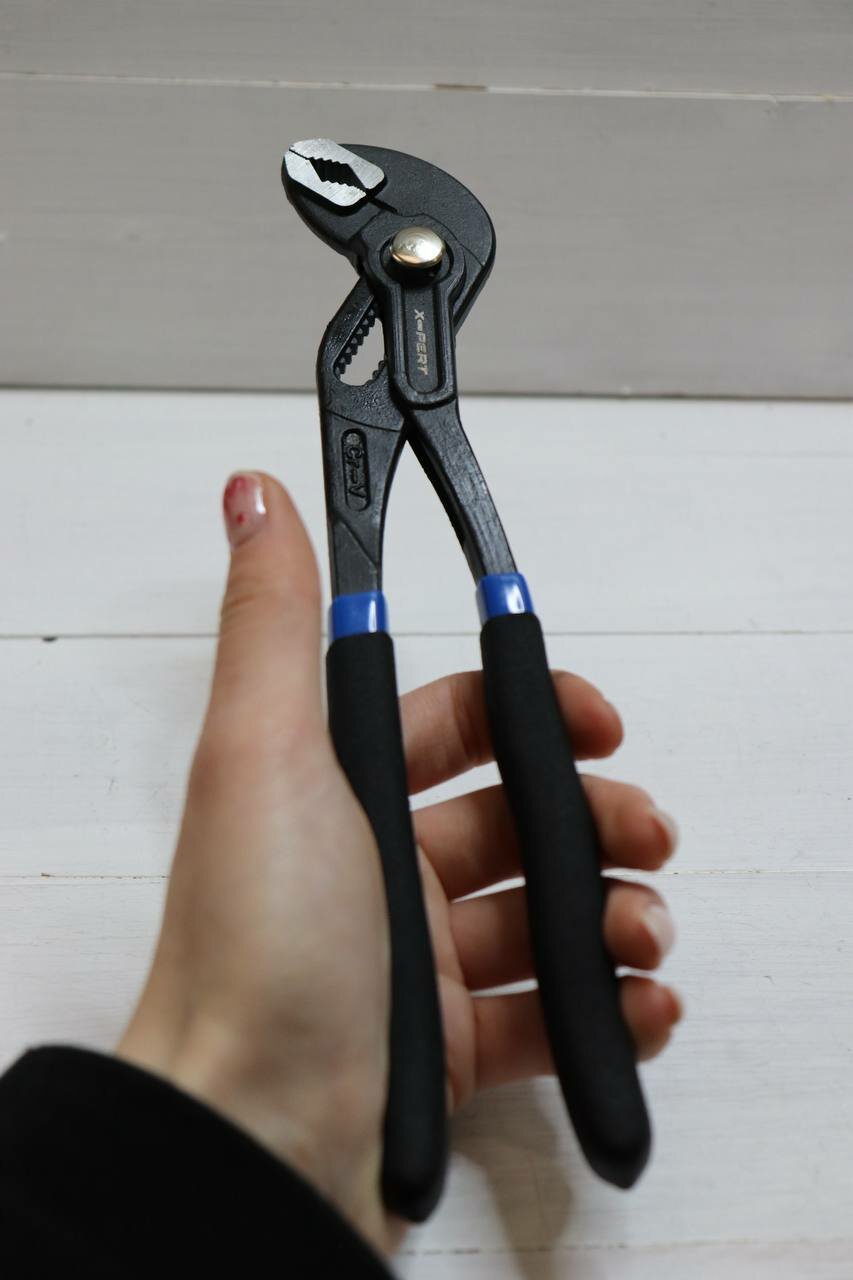 Клещи переставные попугаи 10" 250мм XP-205