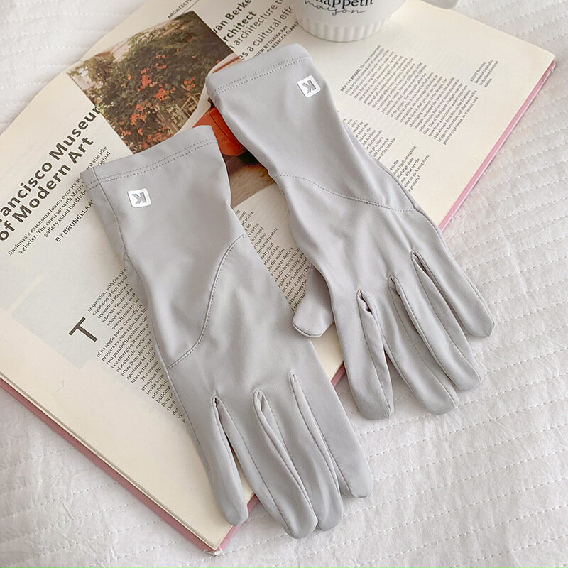 Женские солнцезащитные перчатки, устойчивые к ультрафиолету, подходят для езды на велосипеде, электросамокате и вождения автомобиля, совместимы с сенсорными экранами, средней длины, тонкие летние перчатки из ледяного шелка.