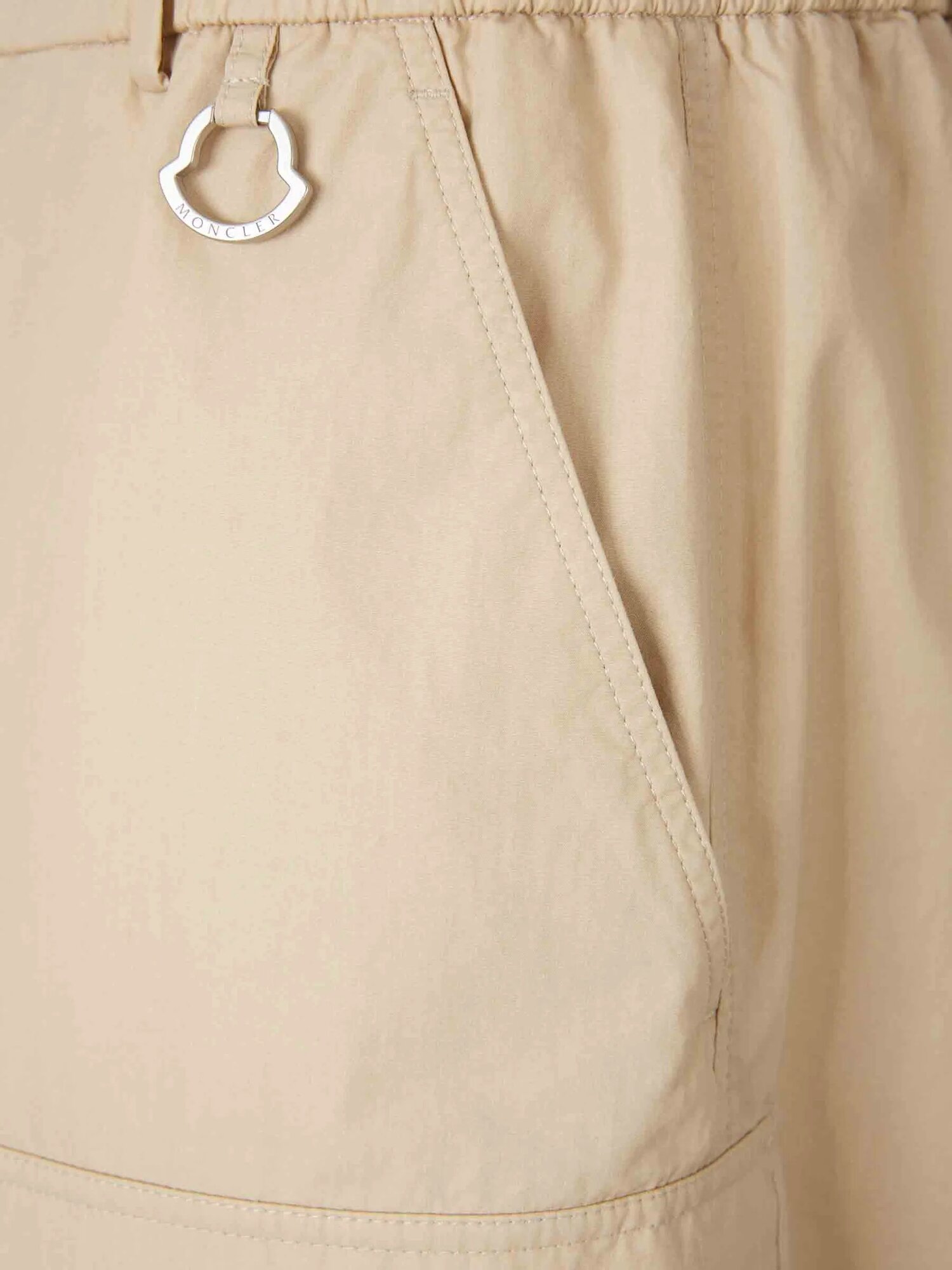 Шорты Moncler Drawstring cargo shorts, размер 50, разноцветный — фото 1