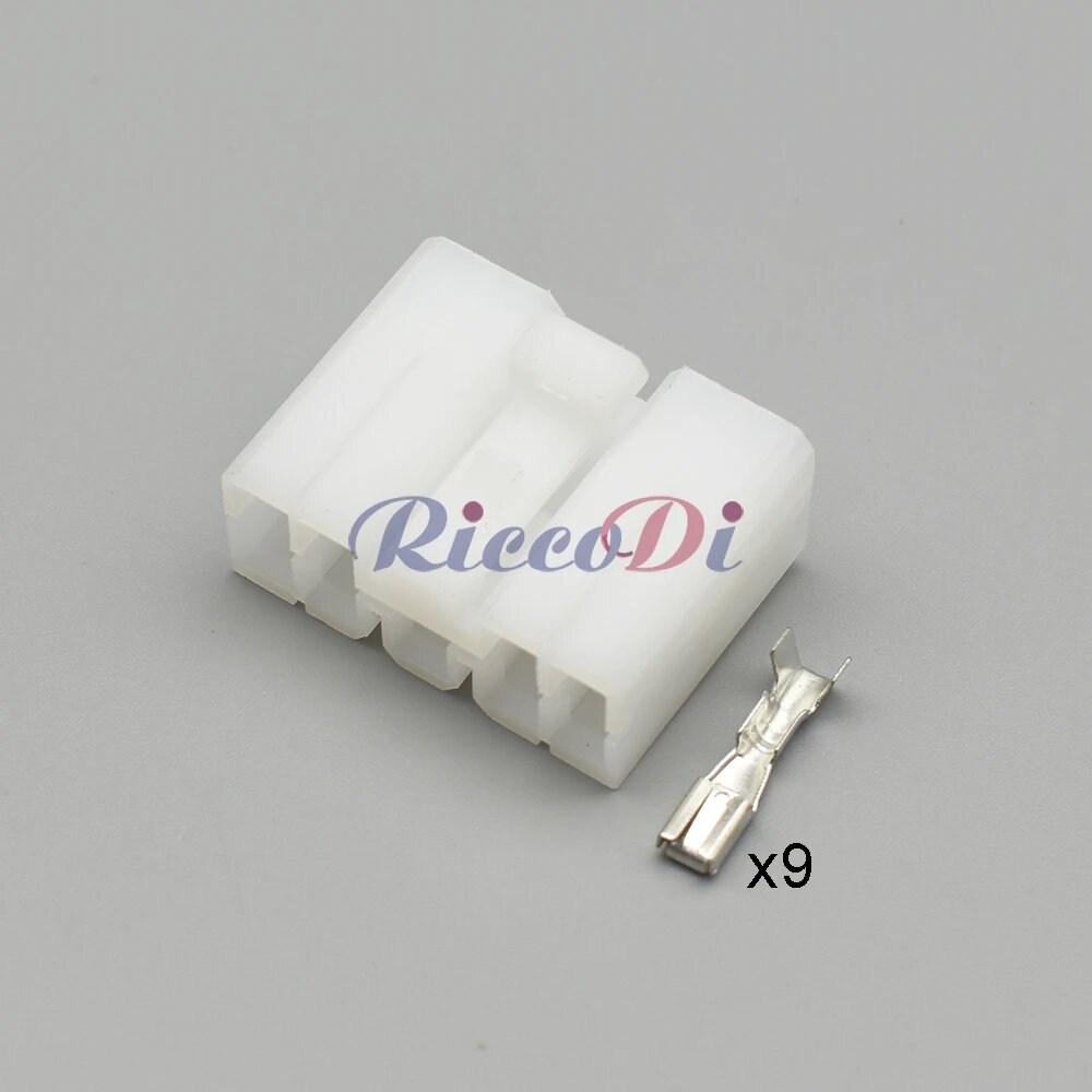 Разъемы автомобильные RiccoDi MG620213, MG610154, цвет: Follow Me Cheaper