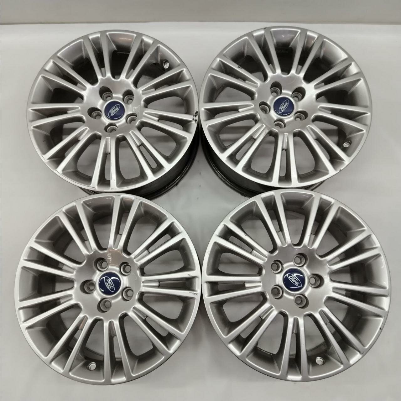 Колесные диски Ford 17x7.5 PCD 5x108 D63.3 ET52.5 (оригинал)
