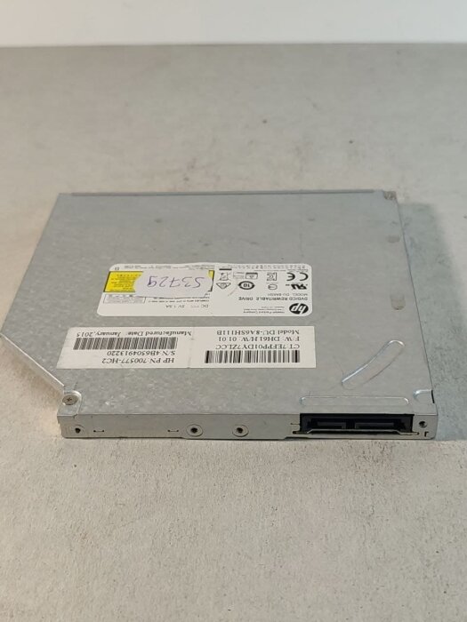 Читающий привод ноутбука DVD±RW HP DU-8A6SH-111B SATA 9.5 мм черный
