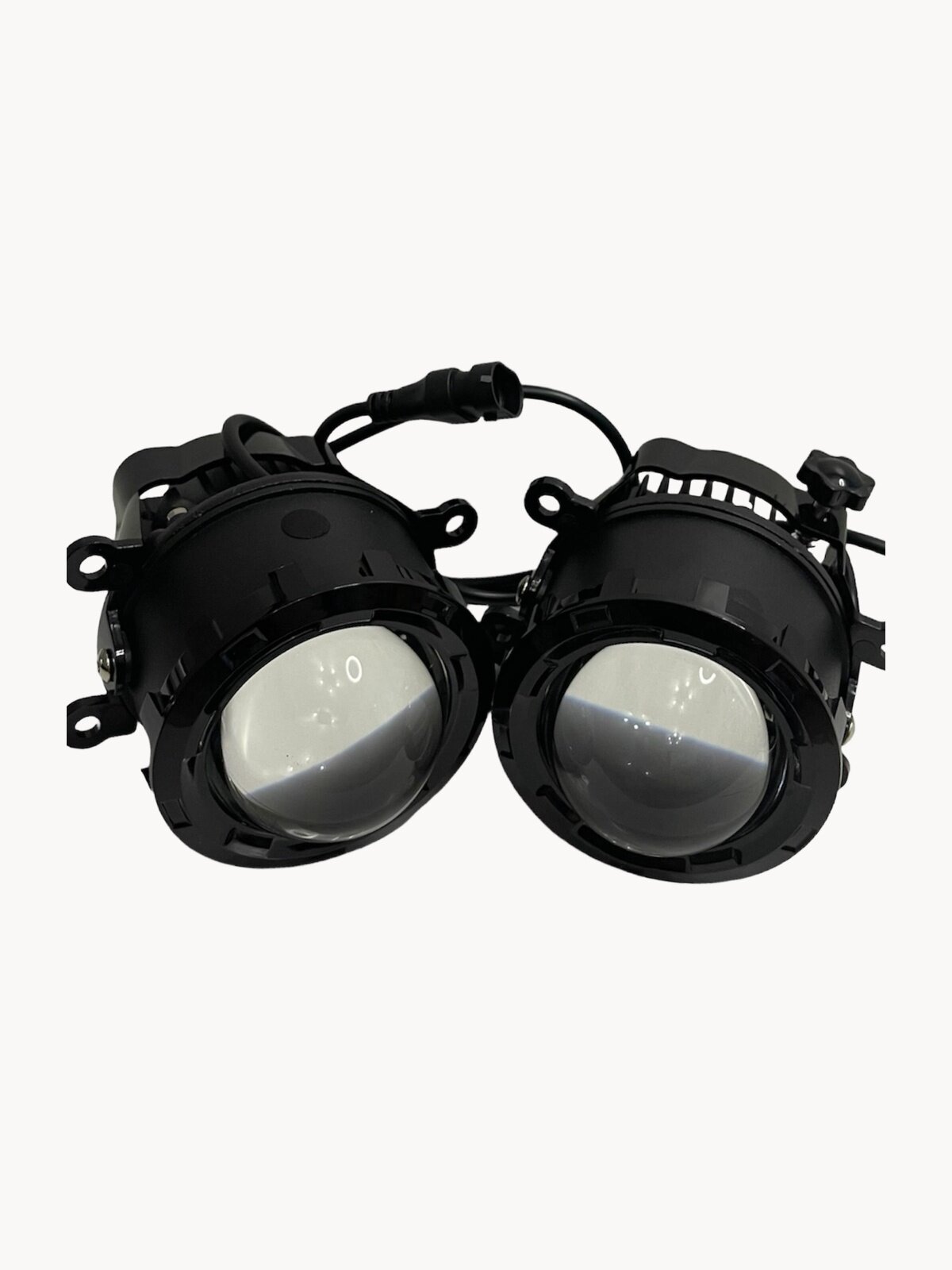 Лазерные противотуманные LED фары для Лада Веста, Гранта FL, Нива Урбан и иномарки, 12v-24v, 50w, 2 шт