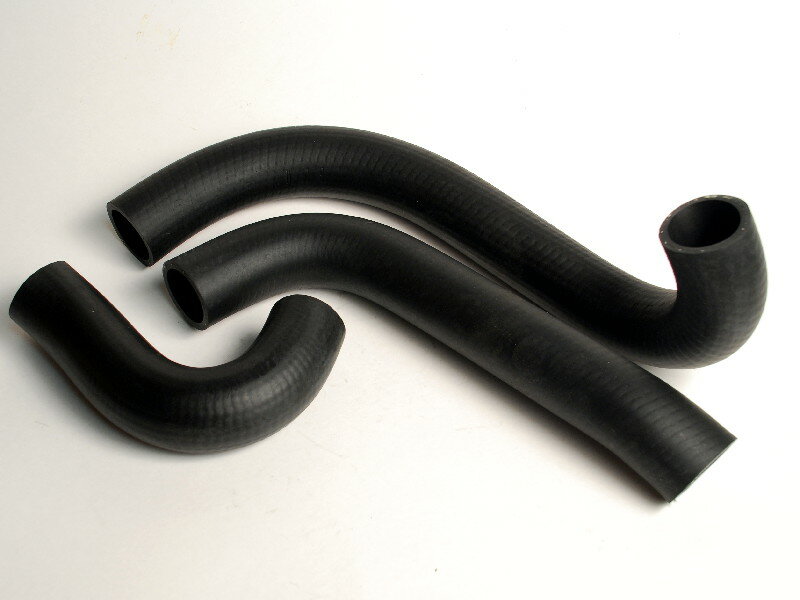 Патрубки радиатора Москвич 2141 с двигателем узам