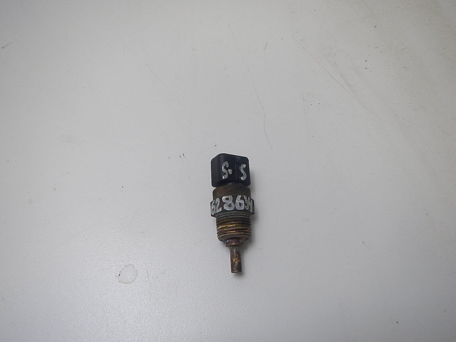 Б/У Датчик температуры, Hyundai (Хендэ)-SOLARIS (10-) HYUNDAI SOLARIS (10-) Без видимых повреждений. 628634 Hyundai-KIA ...