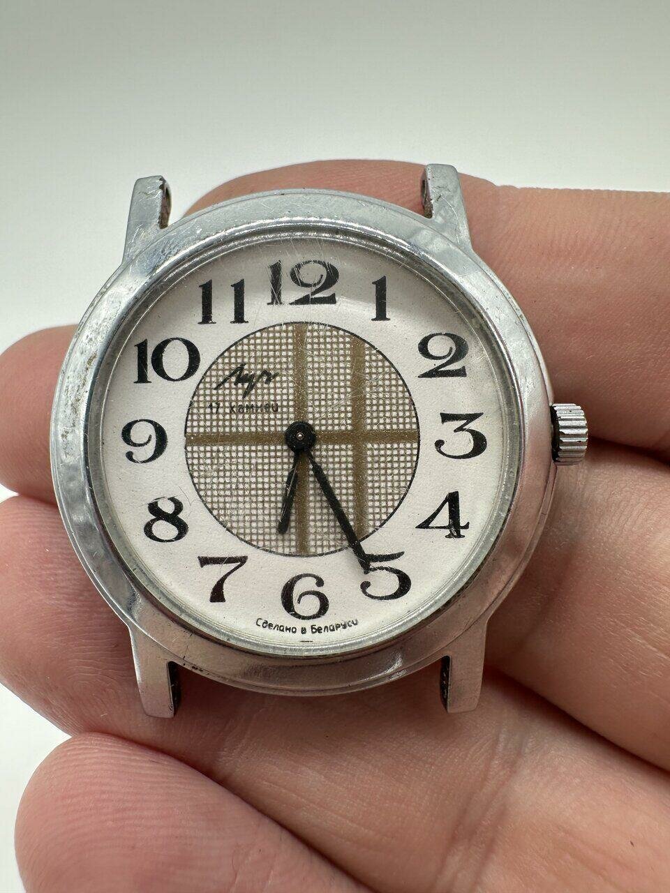 Наручные часы Луч Классика