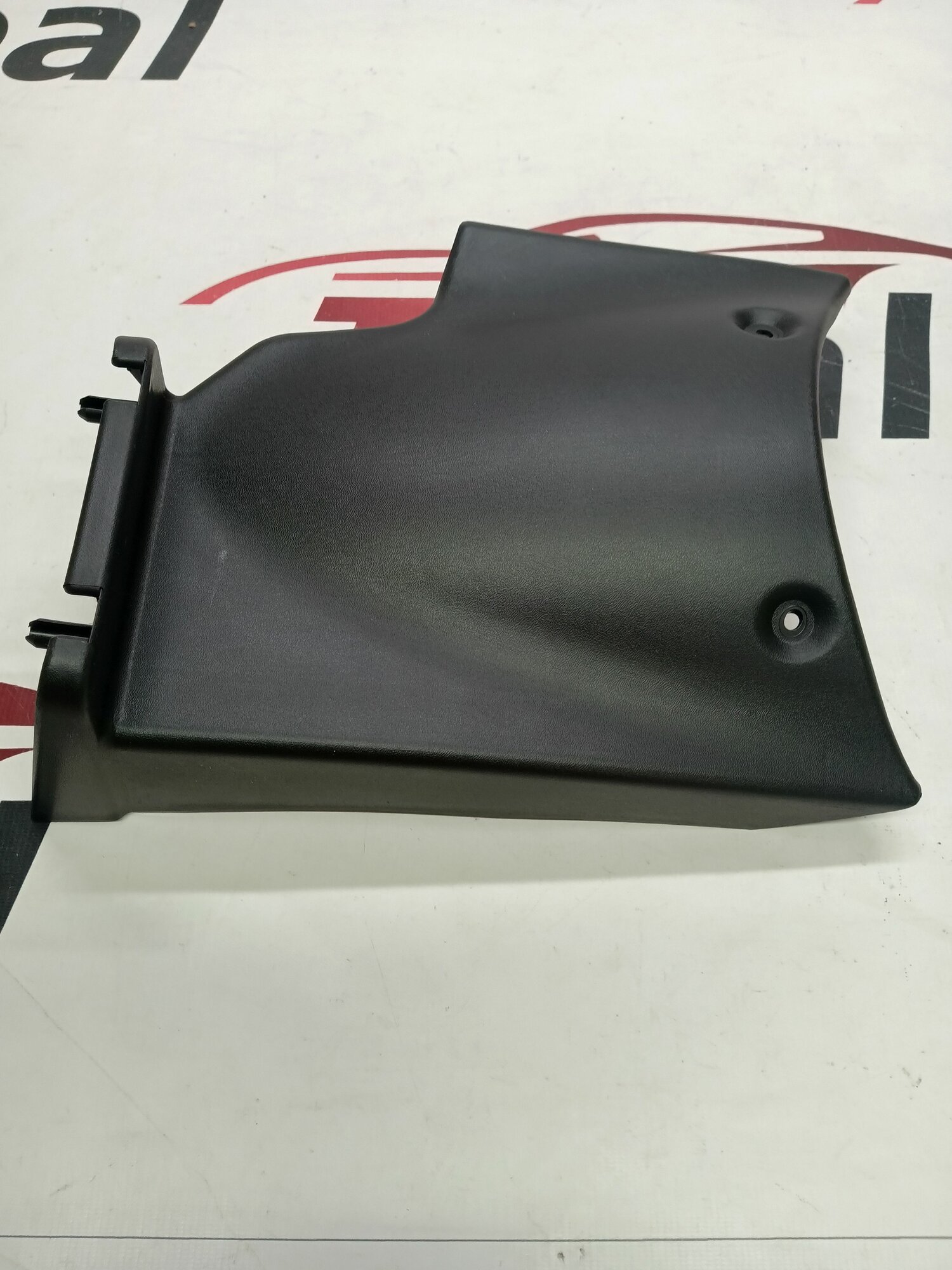 Крышка блока предохранителей для 2123