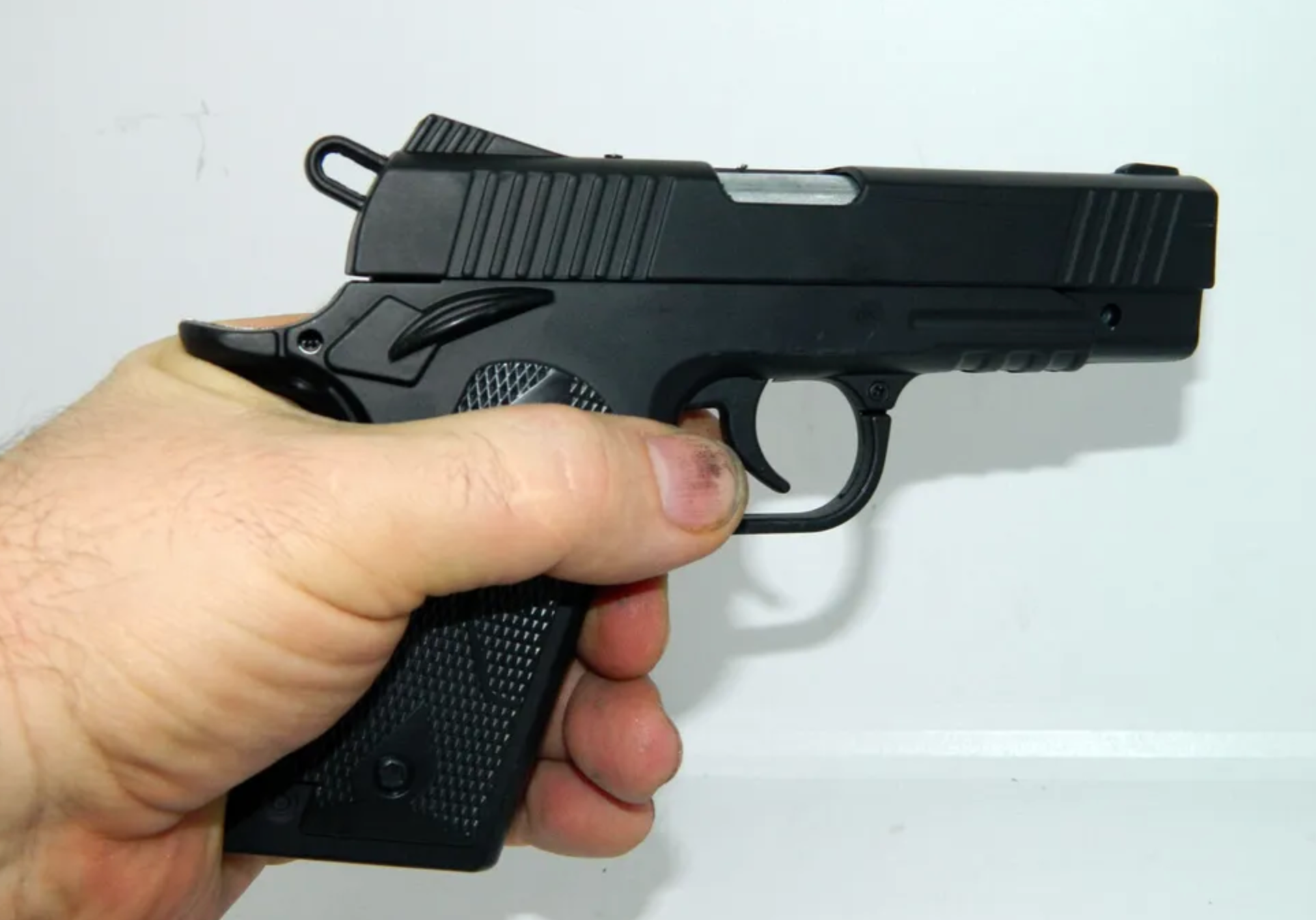 Зажигалка - пистолет Colt 1911 Government/Кольт, без газа, НЕ заправлена