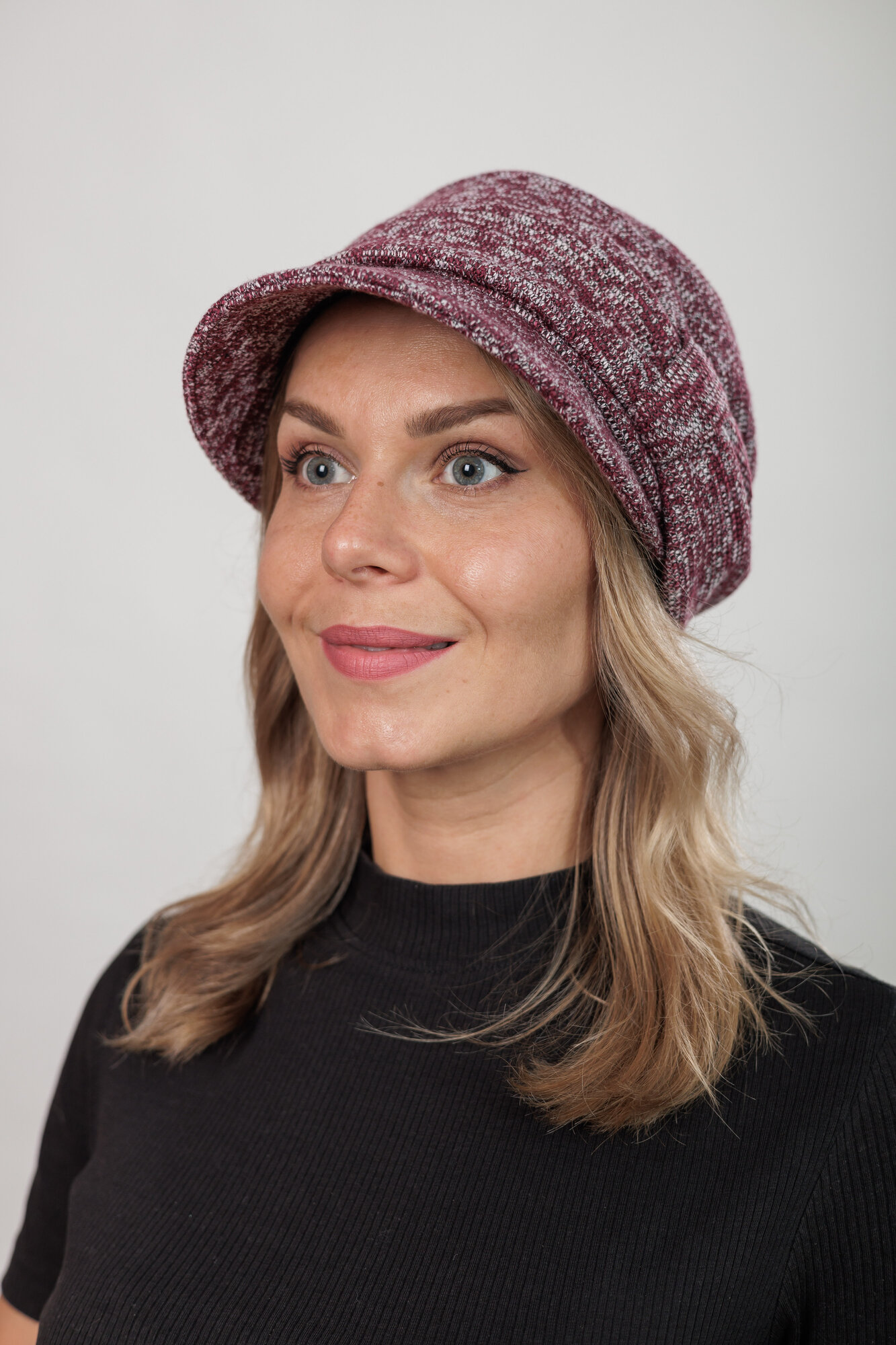 Кепка  для женщин