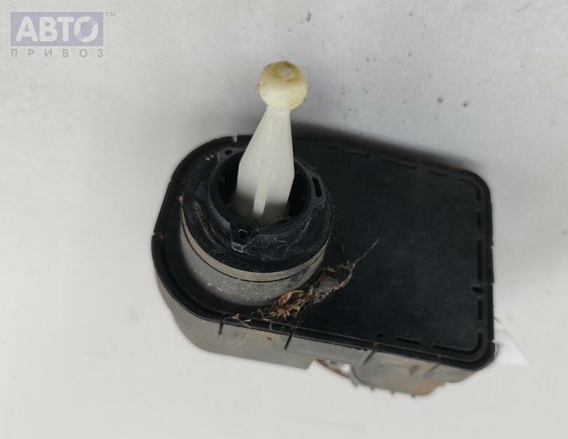 Корректор фар Opel Omega B (1994-2003)