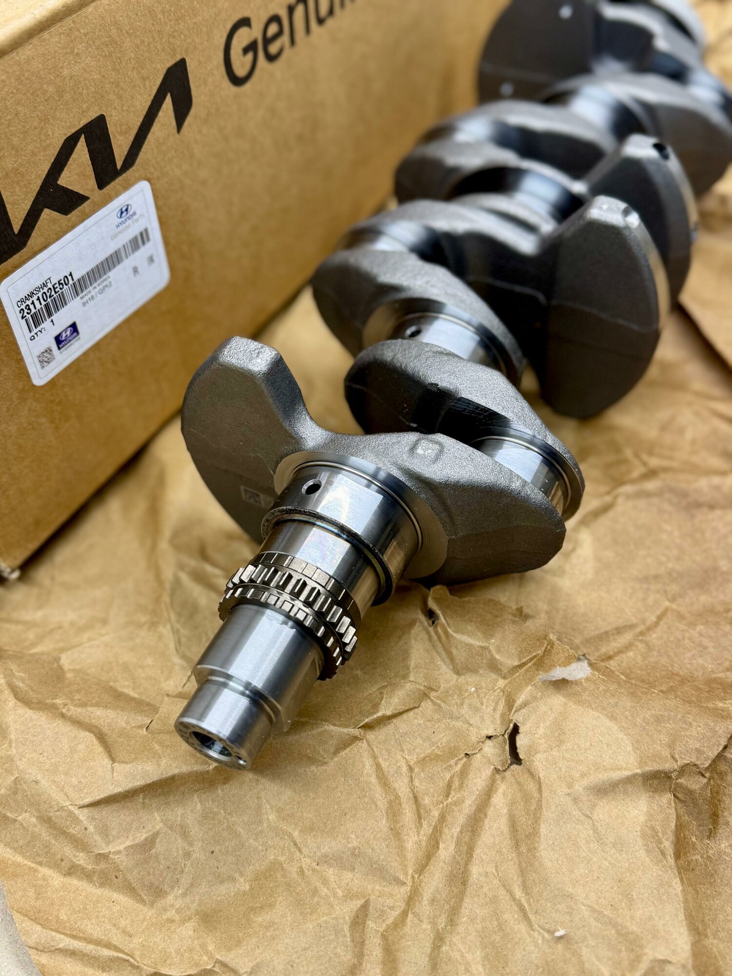 Коленвал оригинал Kia Hyundai 2.0 G4NA G4ND 231102E501 оригинал 149 Л. С.