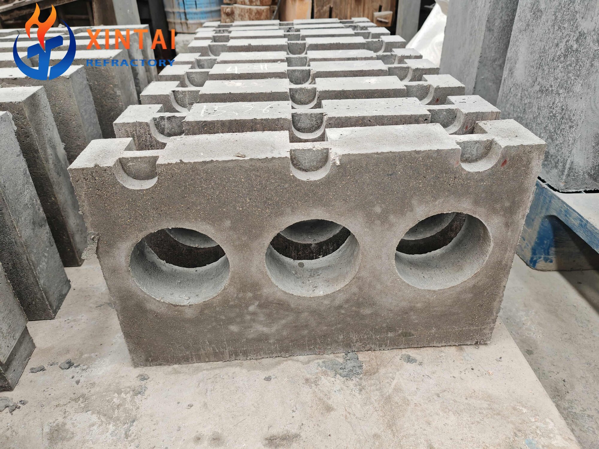 Огнеупорный кирпич, сверхчистый глинозем, премиум-класс, для печей, для обжига, резка по заказу