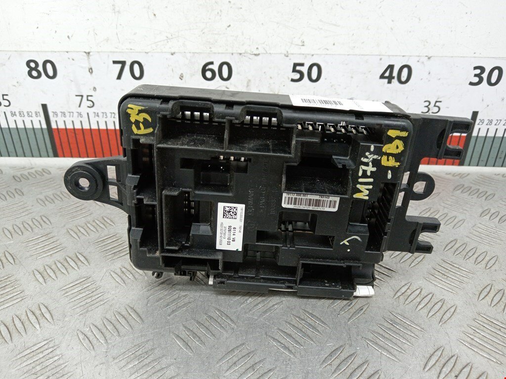 Блок предохранителей BMW 3-Series (F30/F31/F34/F35) 61149261110 арт. 2265677