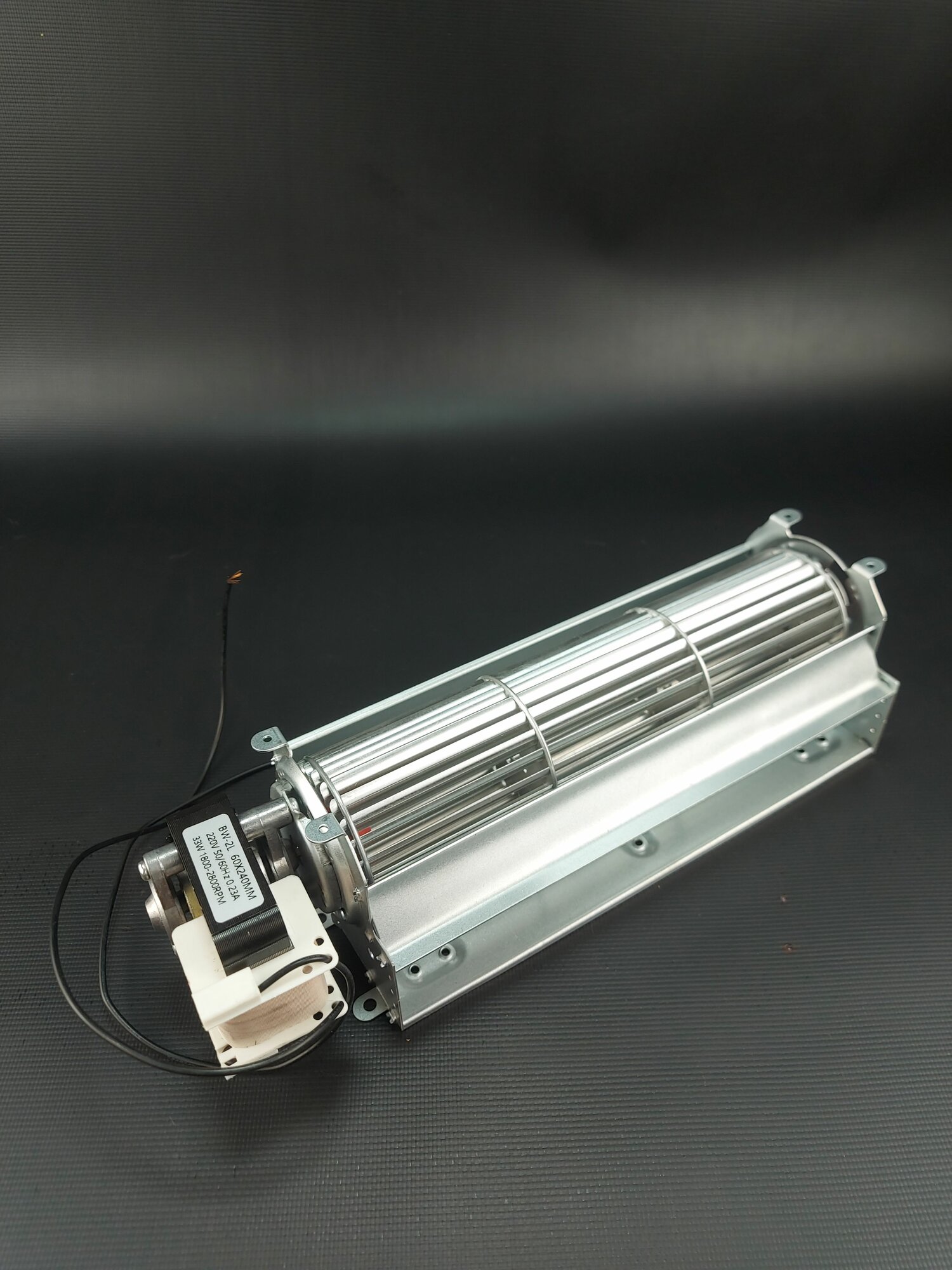 Вентилятор тангенциальный BW2L-240х60 мм 33W/220V/2800RPM левый
