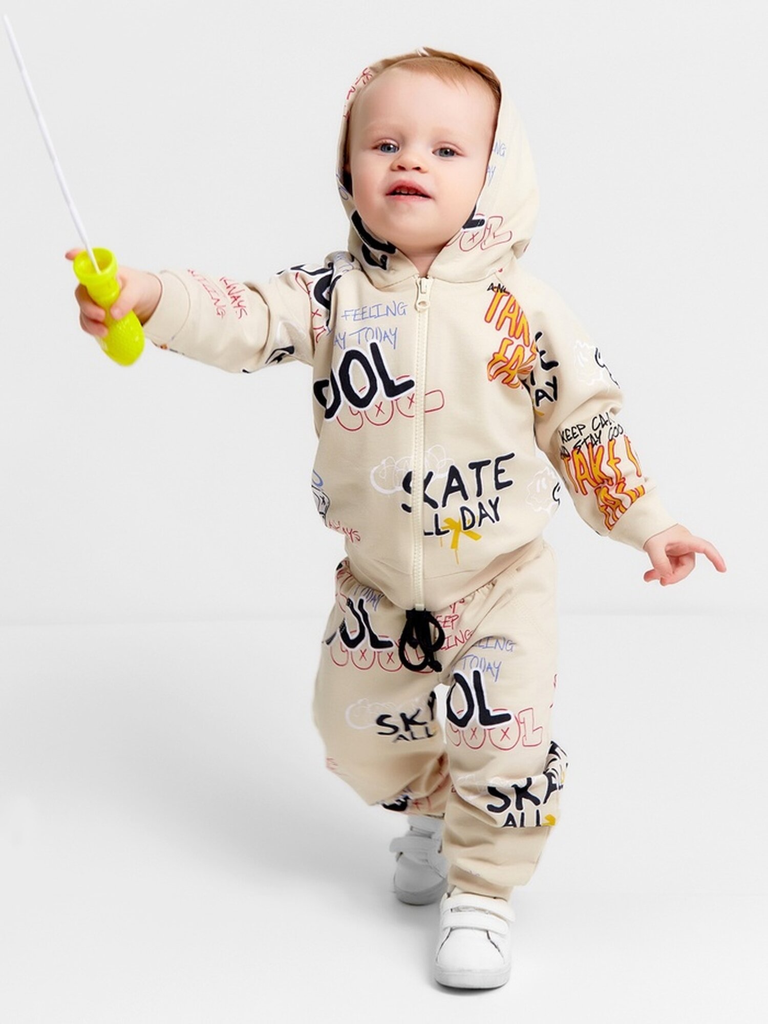 Комплект одежды