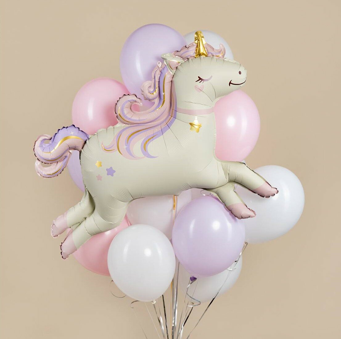 Нежные воздушные шары с единорогом для девочки. Шарики с гелием. Лошадка единорог символ 2026 года