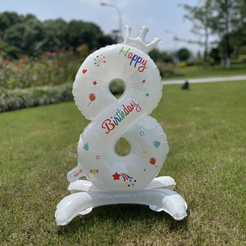 Воздушный шар цифра 8 "Happy Birthday" 80 см, белый