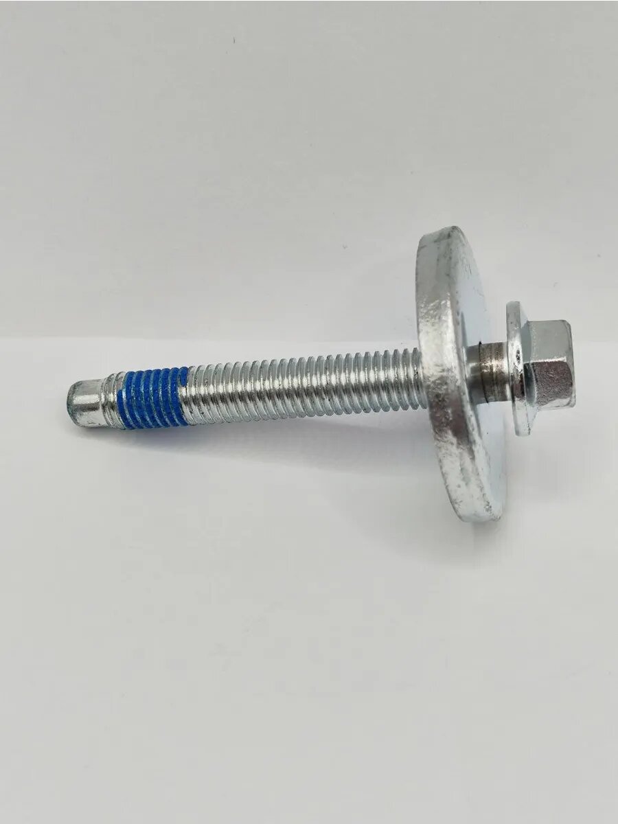 Болт привода М10х65