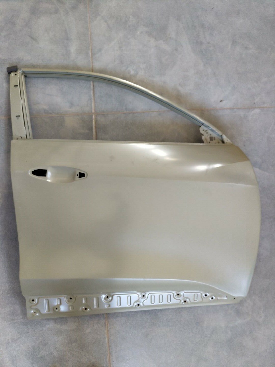 Дверь передняя правая Lifan Myway [1.8 16V 5MT внедорожник] PBA6101020Y98