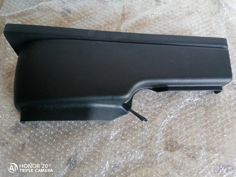 Нижняя панель отделки сиденья FORD FUSION 2002 Перед.