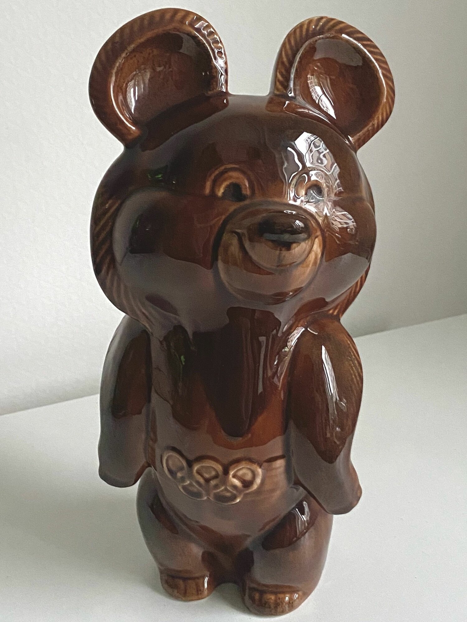 Статуэтка "Олимпийский мишка" ЗИК. СССР. Фаянс. Высота: 28 см.