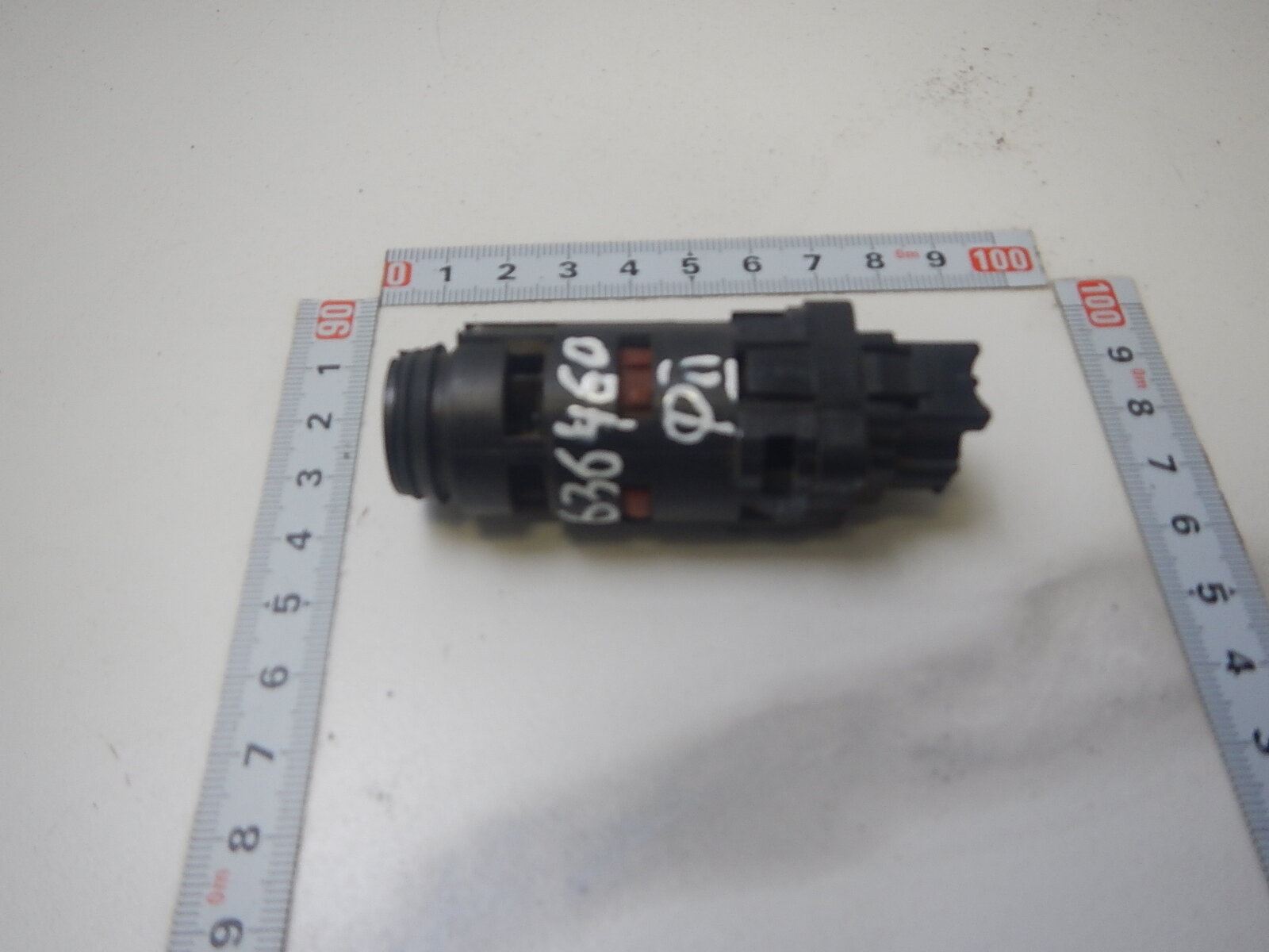 Б/У Датчик температуры воздуха, Ford (Форд)-FOCUS 2 (05-08) FORD FOCUS 2 (05-08) Без видимых повреждений. 636460 FORD ар...