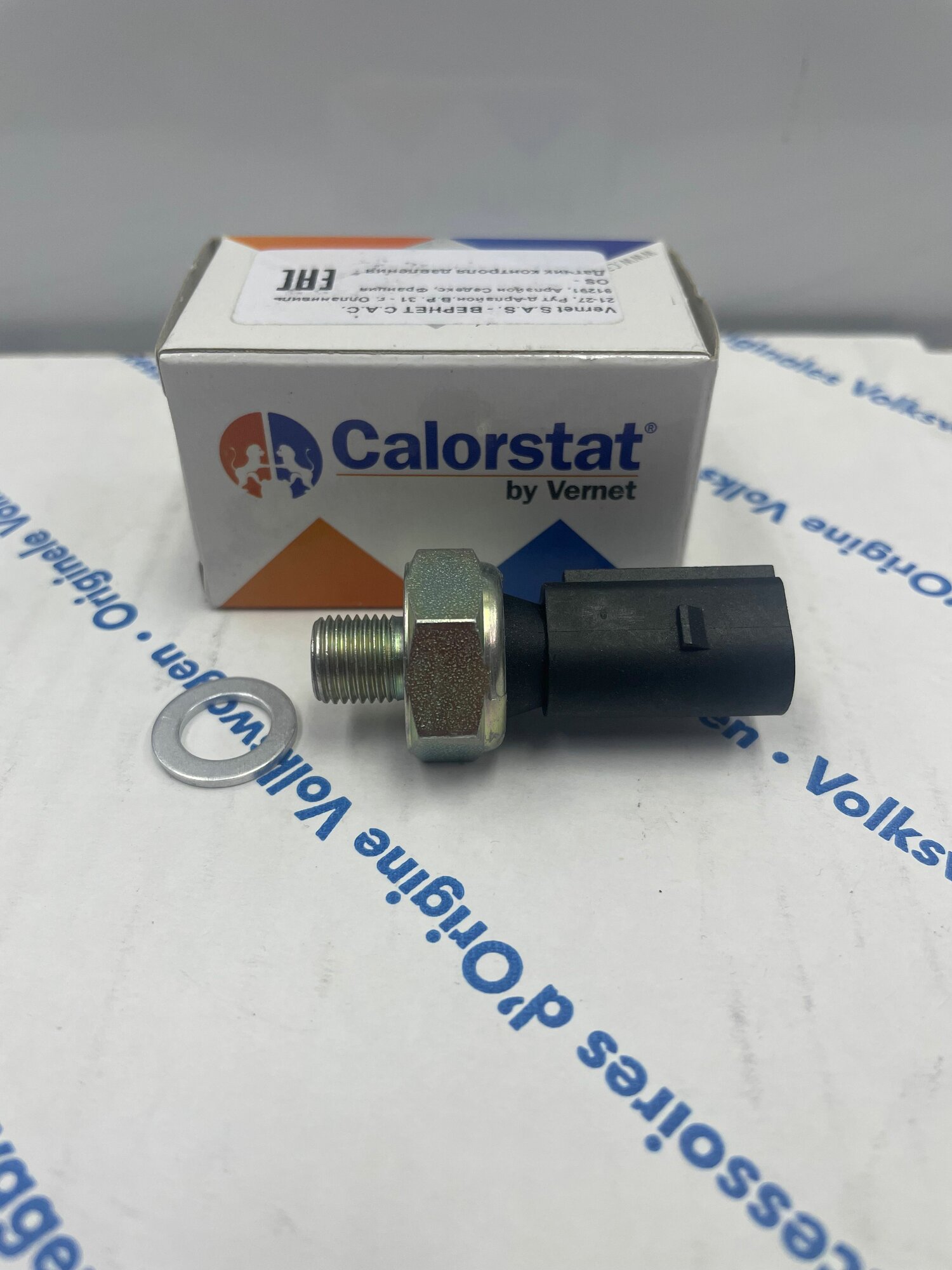 OS3628 Vernet Датчик давления масла для AUDI A4 B7/ A5/S5/ A6 C6/ Q7 (079919081)
