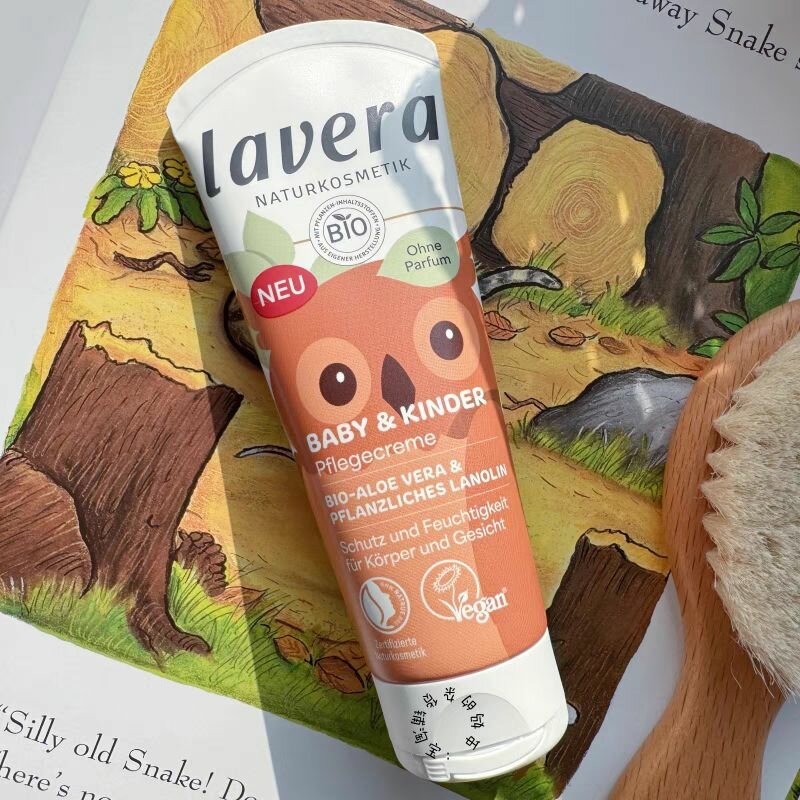 Lavera Baby & Kinder Sensitiv Pflegecreme, Лавера Натуральный крем для детей с органическим маслом вечерней примулы и маслом ши, 75 мл
