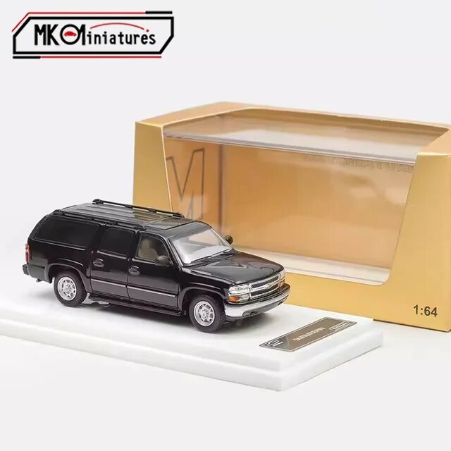 Новинка в наличии! Миниатюрная модель автомобиля Chevrolet Sabban 2003 года выпуска, масштаб 1:64, изготовленная из литого металла. Коллекционная игрушка, подарок.