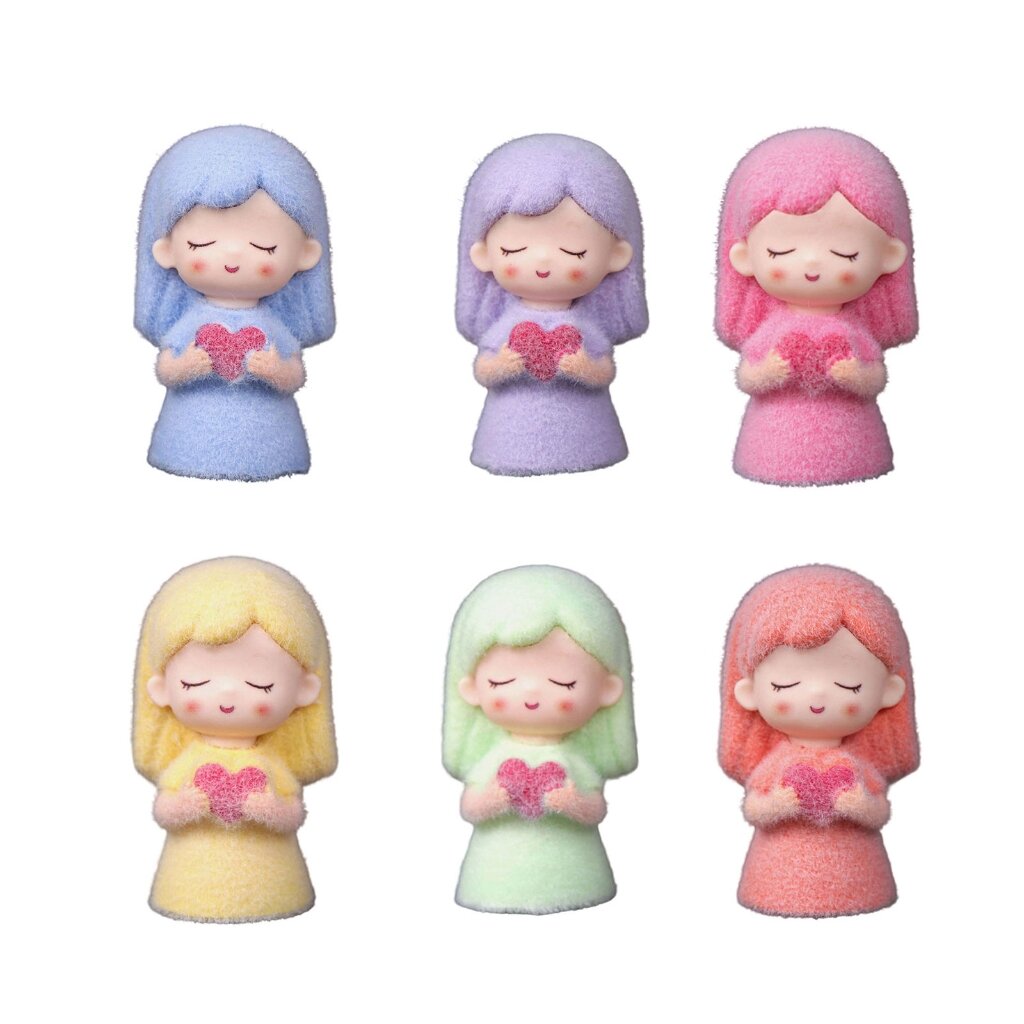 Статуэтка девушки с сердцем