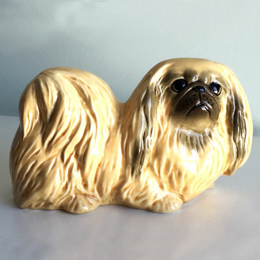 Фаянсовая скульптура Пекинес палевый Sr-VH-115
