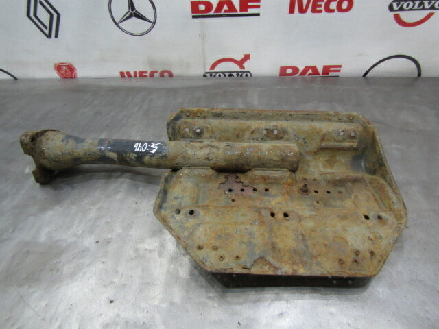 Кронштейн заднего крыла левый Scania P, G, R