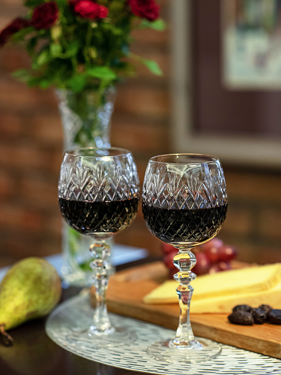 Хрустальные бокалы для вина 300 мл. фужеры набор 2 шт. Неман 7565 900/300