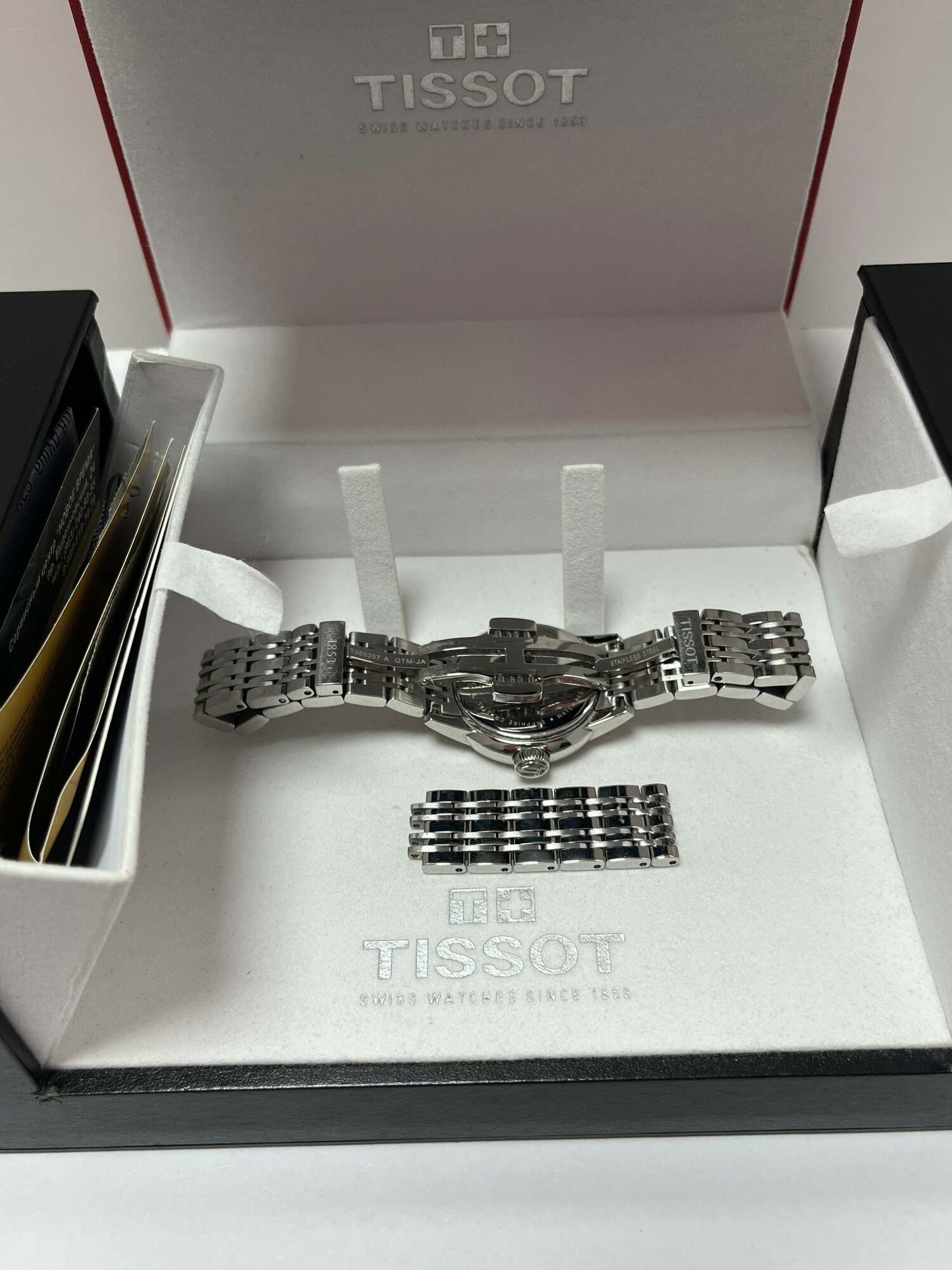 Наручные часы TISSOT — фото 1