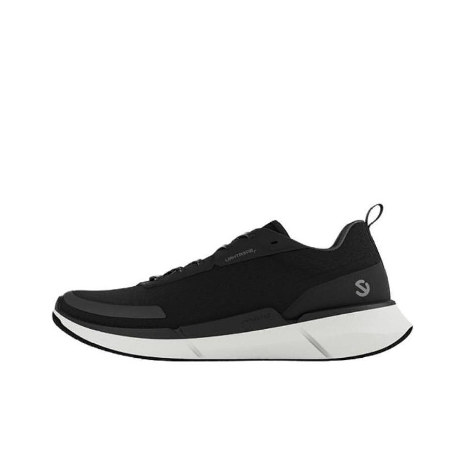 Кроссовки ECCO