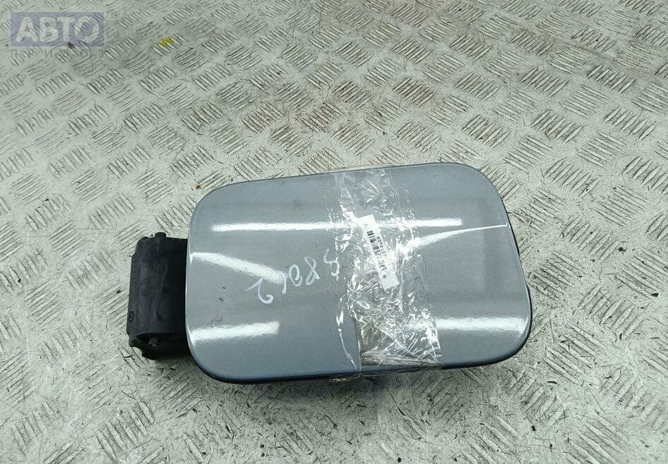 Лючок бака Renault Scenic 2 (2003-2009)