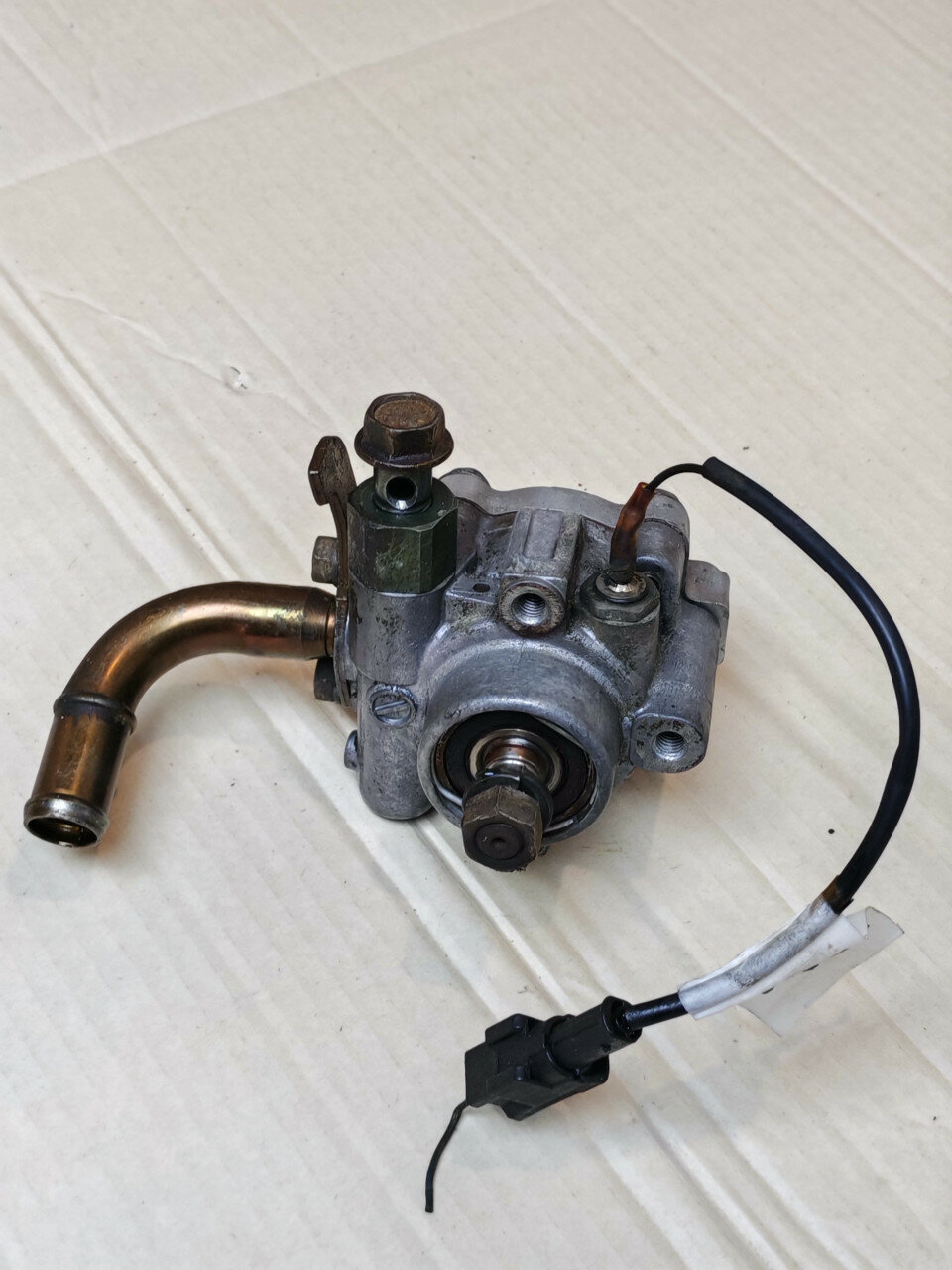 Насос ГУР Mazda 626 GE