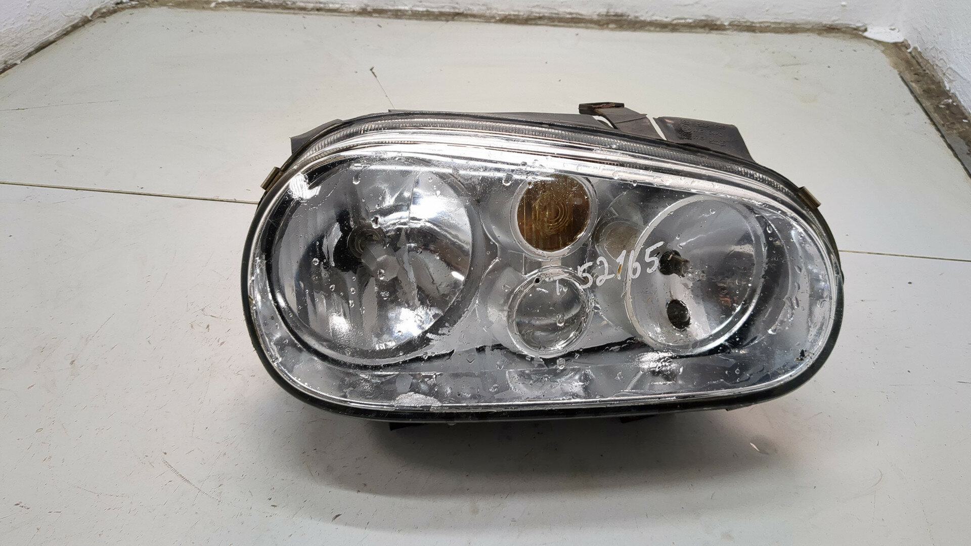 Фара (передняя) правая Volkswagen Golf 4 Б/У