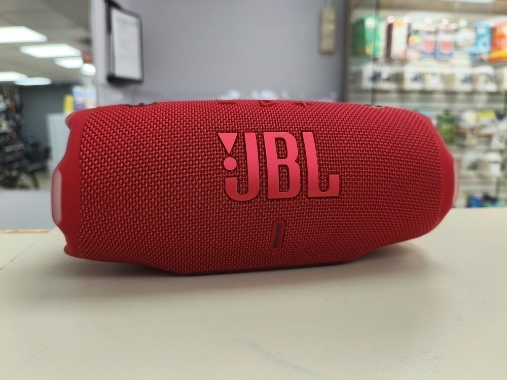 Портативная колонка JBL Charge 6 (красный) БУ уценка