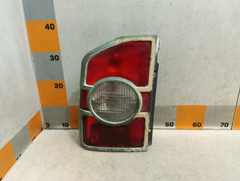 Б/У Фонарь задний левый SsangYong Korando KJ 483312 SSANG YONG арт. 8360106200