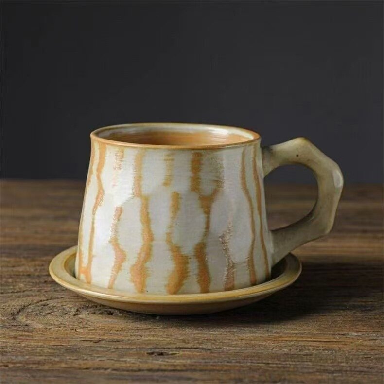 Набор кофейных чашек с блюдцами в японском деревенском стиле, винтажная чашка для завтрака, изготовленная в печи, высококачественная чашка для воды в стиле легкой роскоши, кружка.