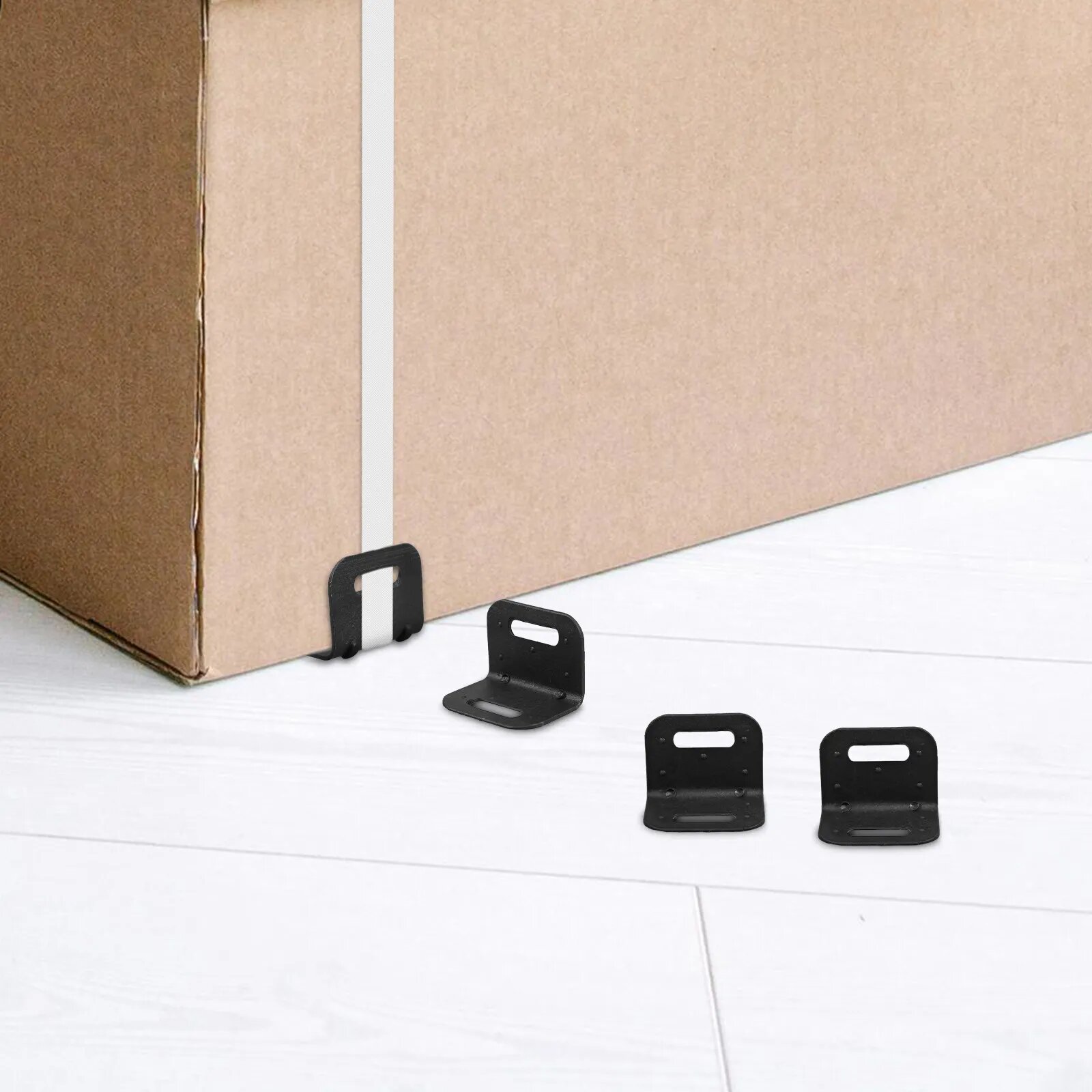 Пластиковые угловые защитные накладки L-образные чёрные