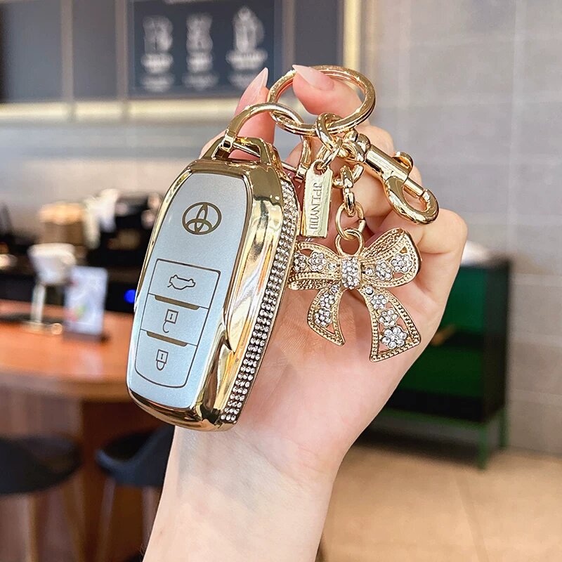 C Style 3-Button Toyota Key Cover в звездном сером с золото-белой брошью и золотой подковой