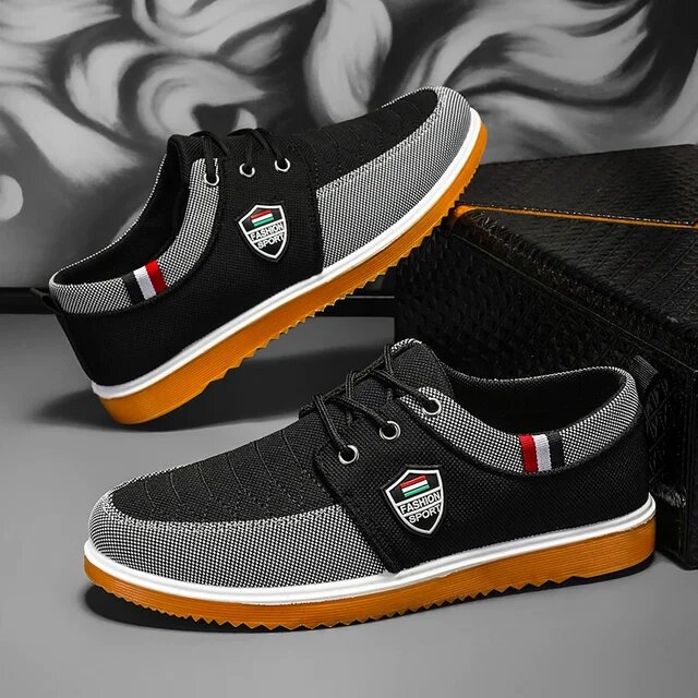 Летние мужские парусиновые туфли, легкие, мужские повседневные сетчатые дышащие плоские вулканизированные туфли 2025 года, классические спортивные туфли на шнуровке для мужчин