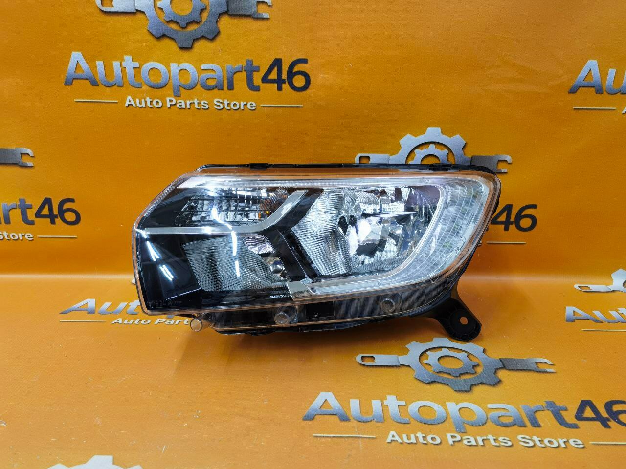 Фара левая Рено Логан 2 Renault Logan 2 с диодной полосой для машин с 2018 года.